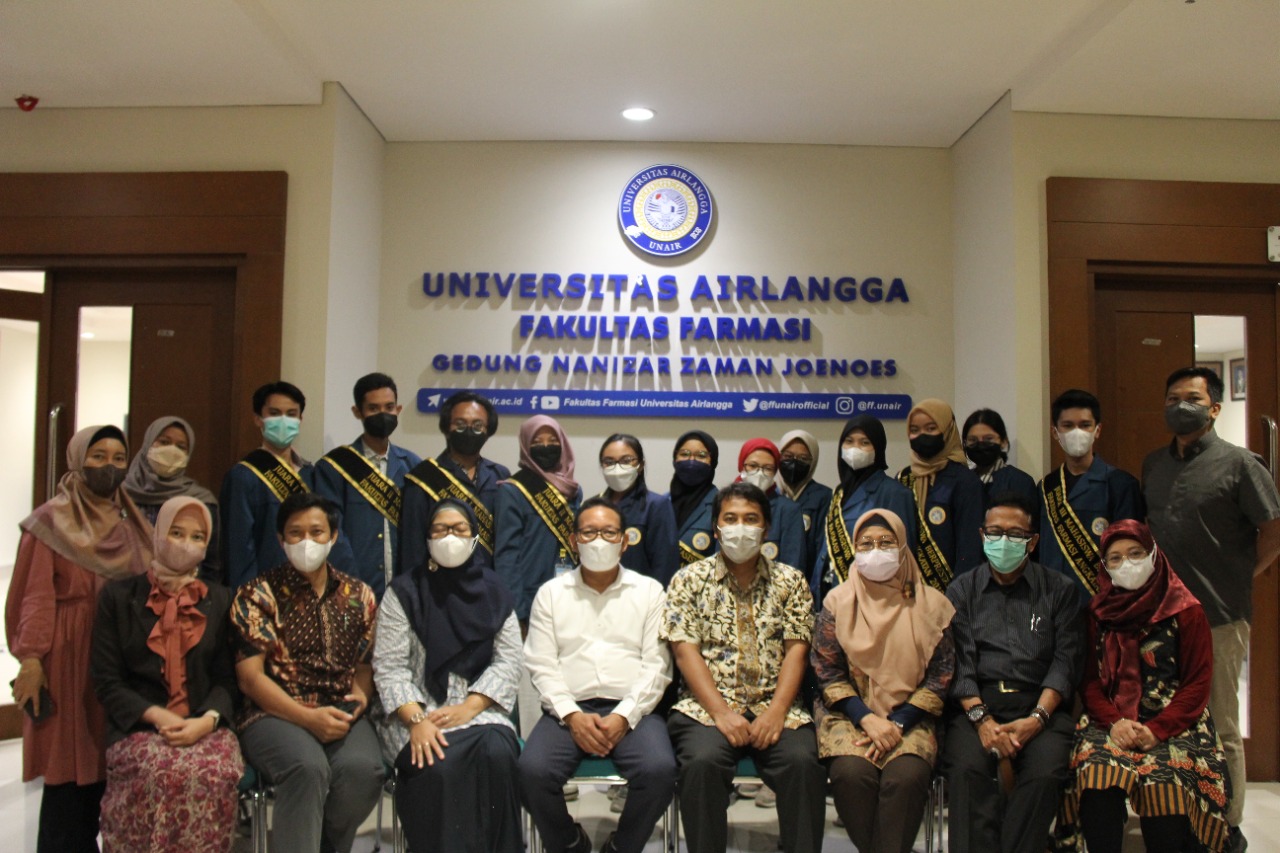 Fakultas Farmasi Universitas Airlangga